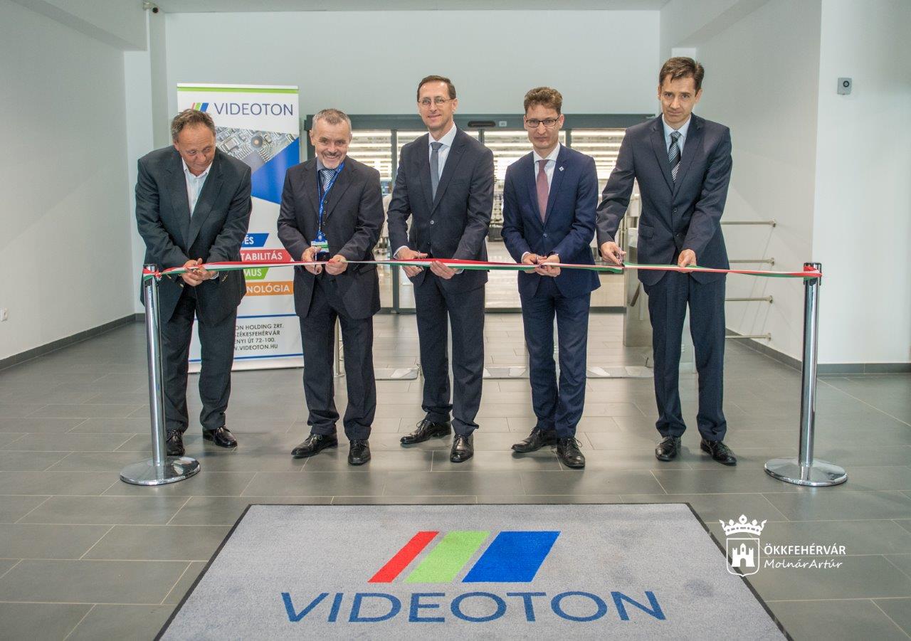 Opening ceremony of the new production facility of VIDEOTON EAS Kft ...